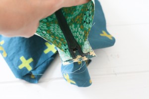 Professional Zipper Pocket Tutorial | Radiant Home Studio